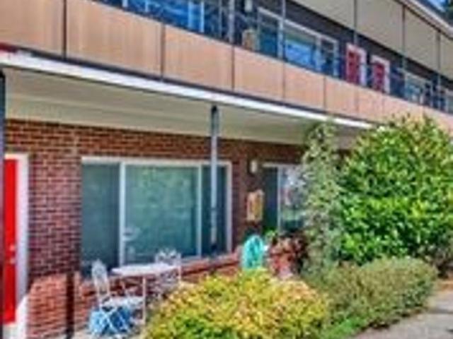 Apartment in West Seattle