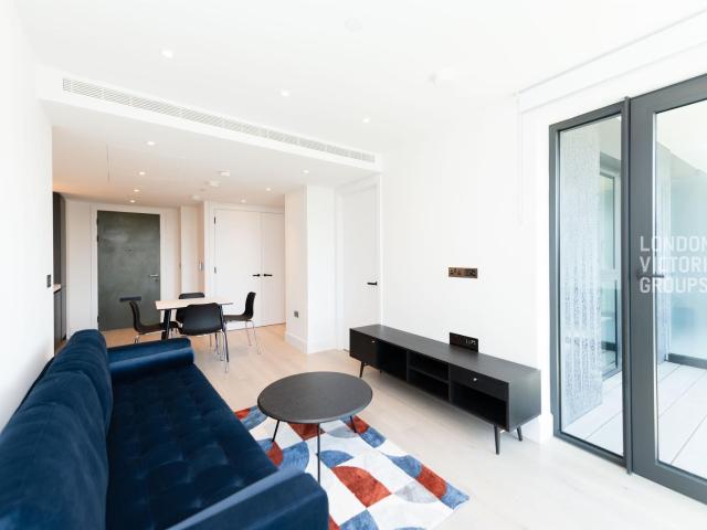apartment in Westmont Apartment, Fountain Way Park, London