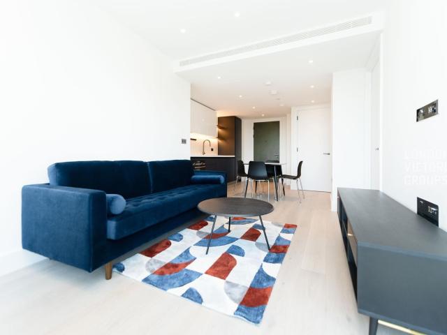 apartment in Westmont Apartment, Fountain Way Park, London