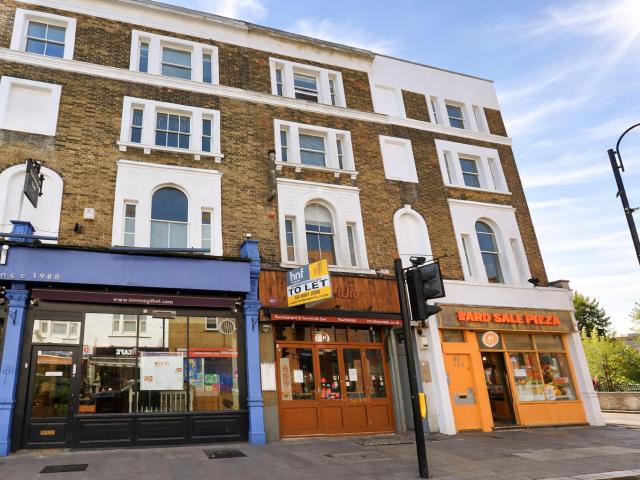 Apartment In Westow Hill, London Se19