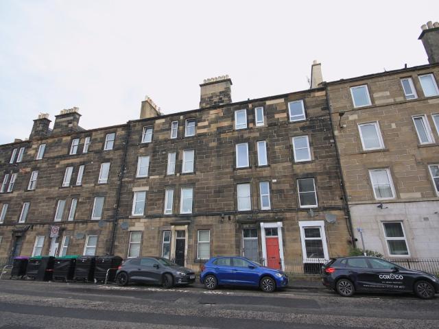 apartment in Westfield Road