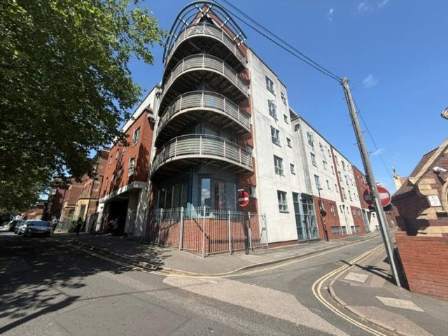 apartment in Westgate, 10 Arthur Place, Birmingham B1 3DB