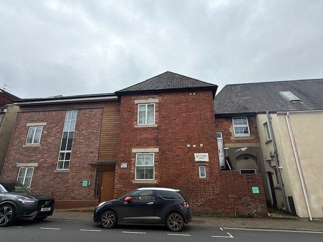 apartment in Whitetree House, North View, Westbury Park, Bristol, BS6 7QP Abode