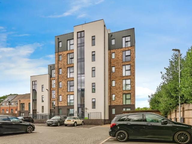 apartment in Wilford Lane, NG2