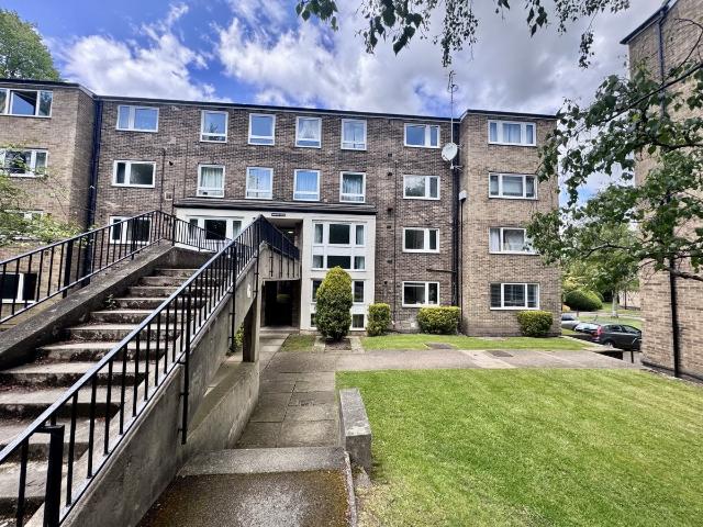 apartment in Windsor House, Mapperley Park, NG3