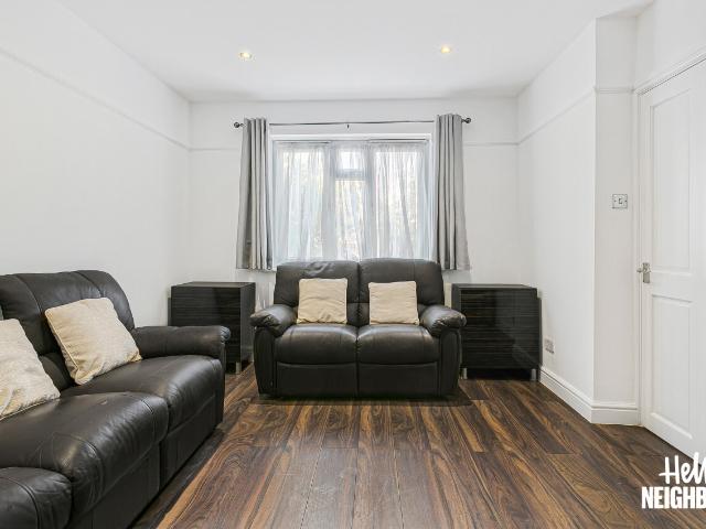 apartment in Tamworth Lane