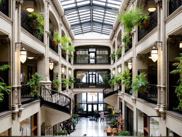 Apartment in the Historic Grove Arcade Exclusivity & luxury in the heart of Asheville