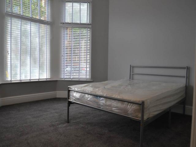 apartment in The Parade, Roath, Cardiff