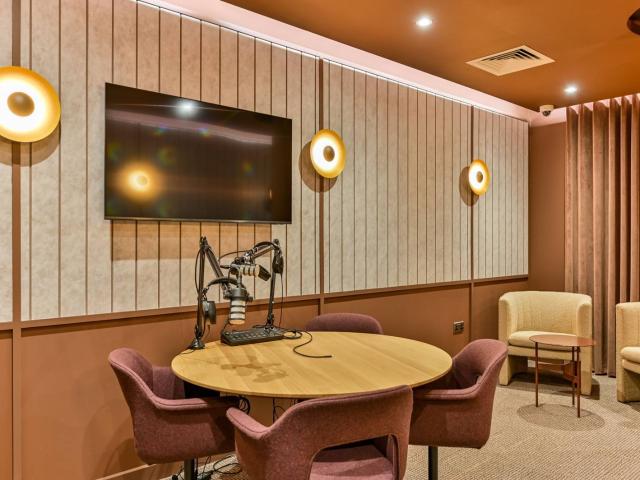 apartment in The Rex