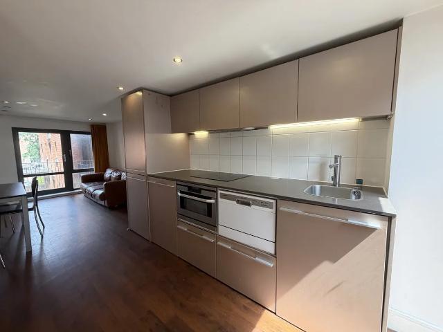 apartment in The Ropewalk, Nottingham, NG1