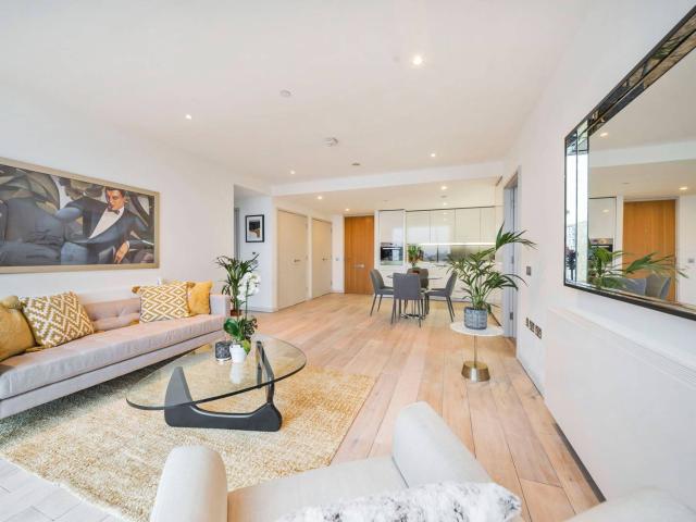 apartment in The Strata