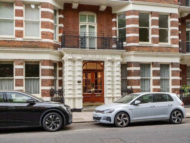 apartment in Thirleby Road