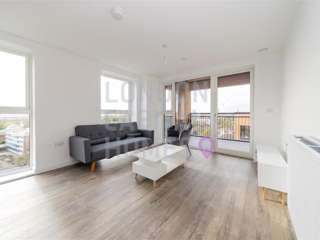 apartment in Tidey Apartments, East Acton Lane, London