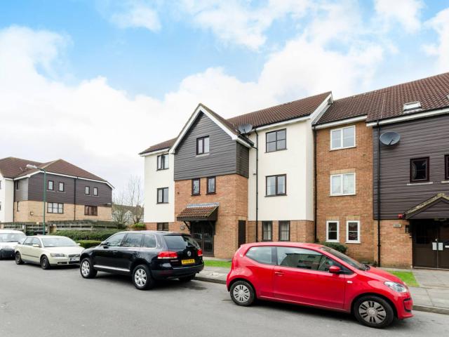 apartment in Vicars Bridge Close