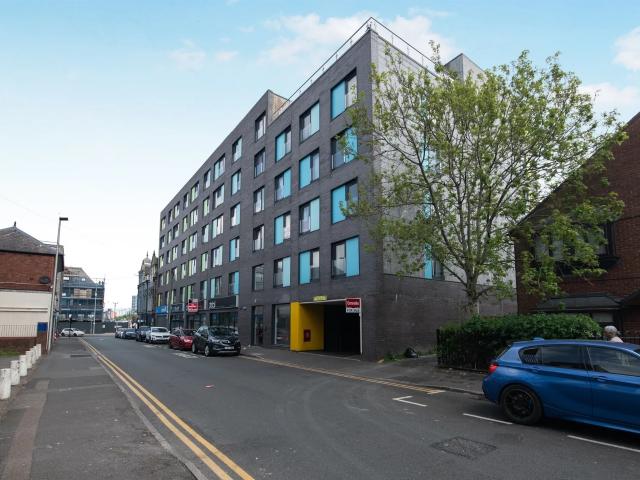 apartment in Victoria Court