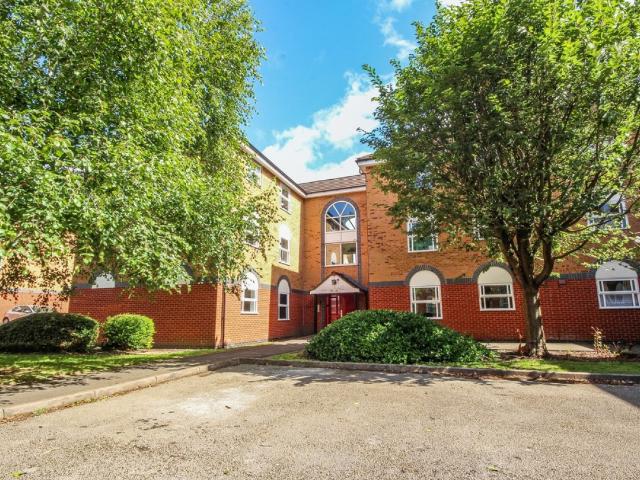 apartment James Close, Derby