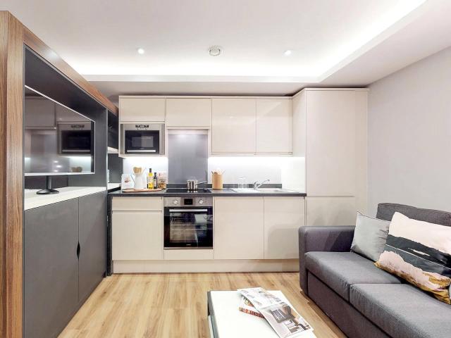 apartment Oasis Residence, 73 Cookridge St, Leeds, LS2 3BA, West Yorkshire, GB