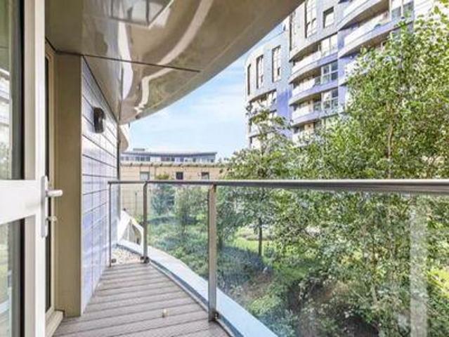 Apartment London England 96333033