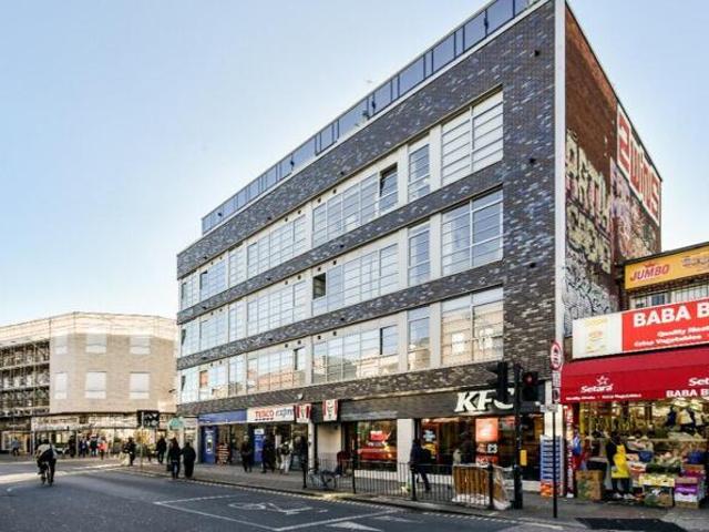 Apartment London Greater London LS100456575