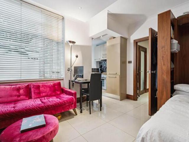 Apartment London Greater London 100317021