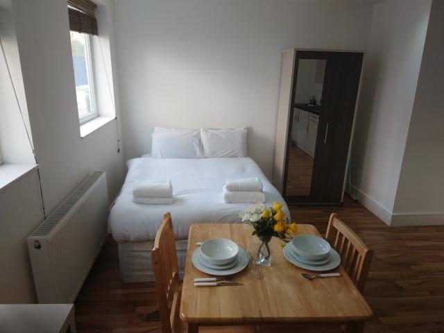 Apartment London London 73438761