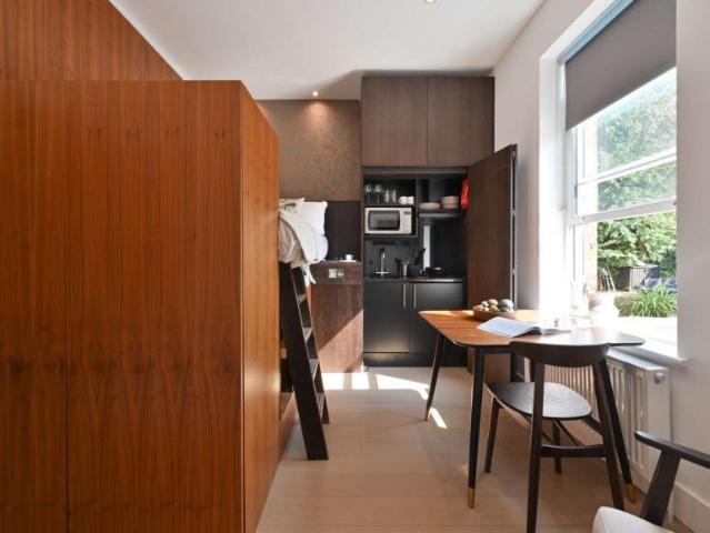 Apartment London London 96347590