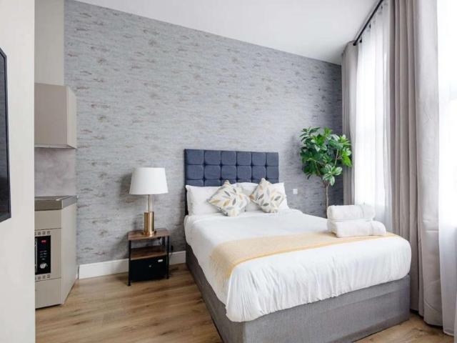 Apartment London London 96562545