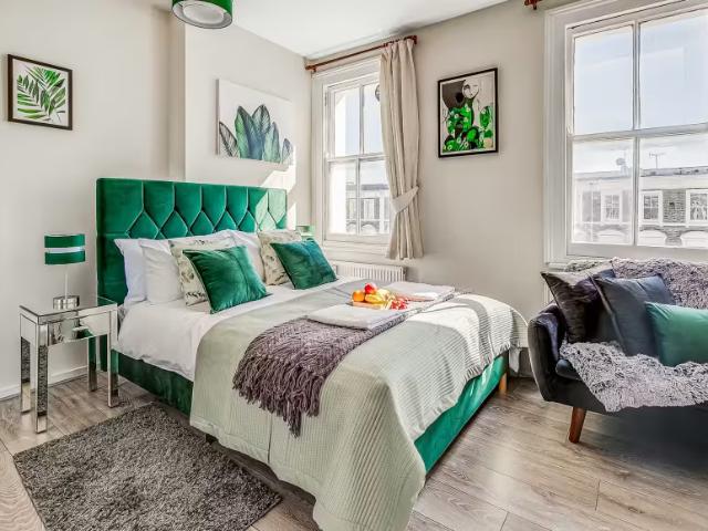 Apartment London London 98603521