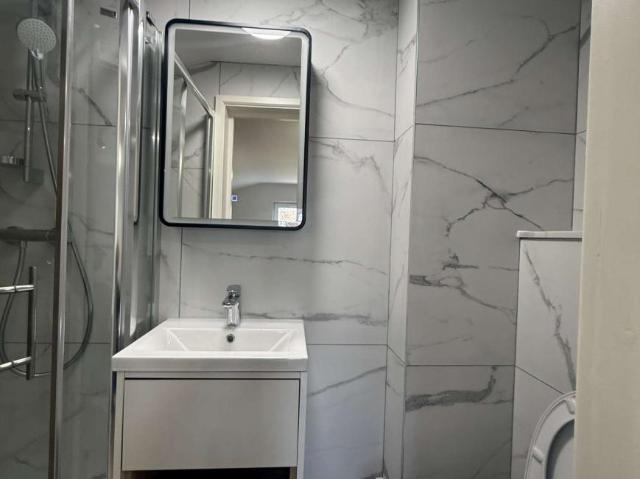 Apartment London London 101450670