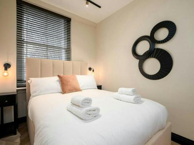 Apartment London London 101615079