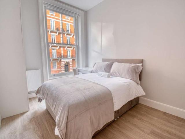 Apartment London London 101731660