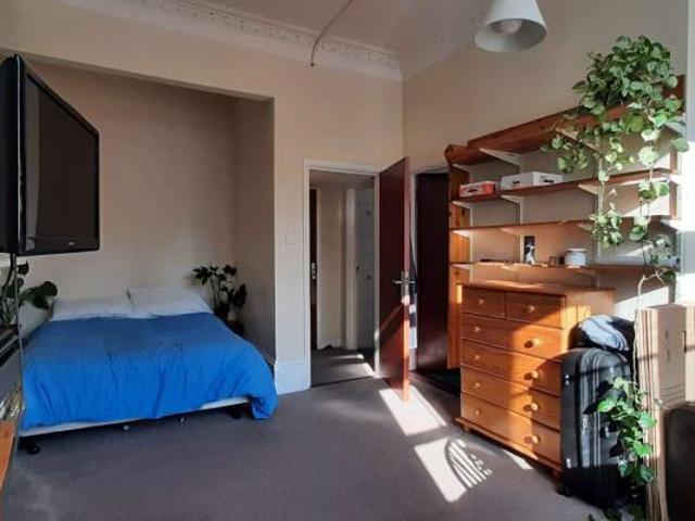Apartment London London 101732649