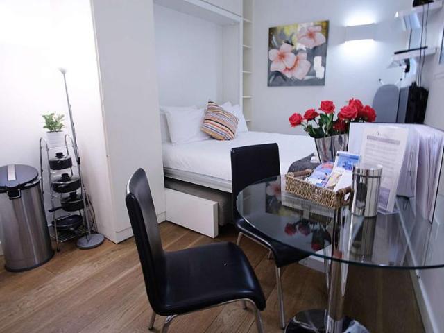 Apartment London London 101737458