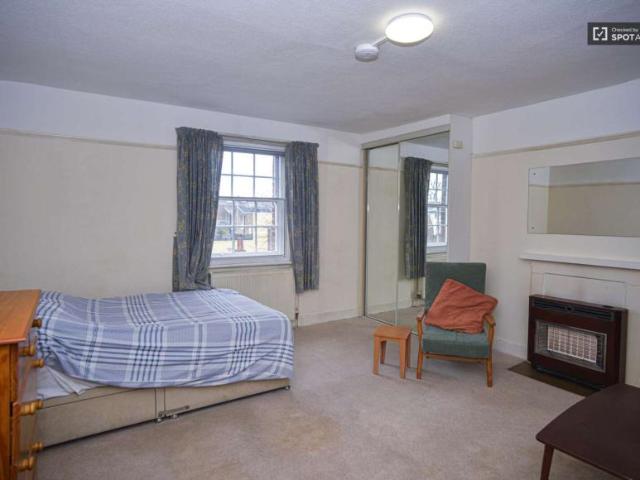 Apartment London London 101761847