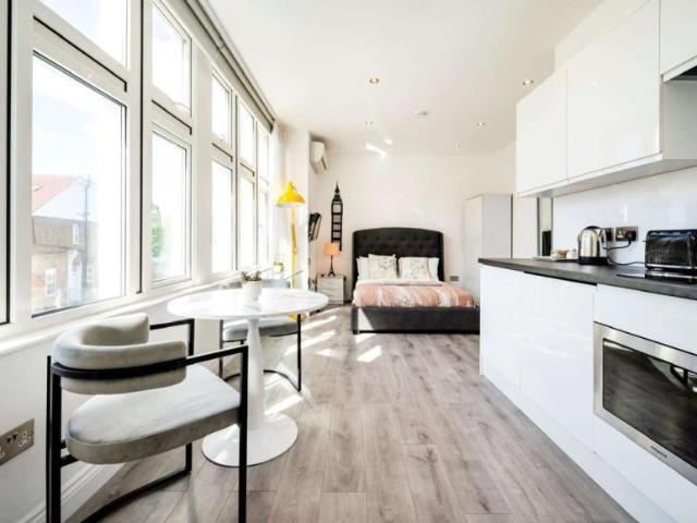 Apartment London London 101817808