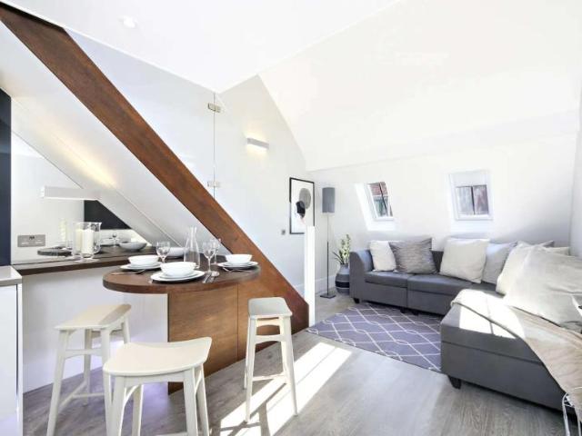 Apartment London London 101847624