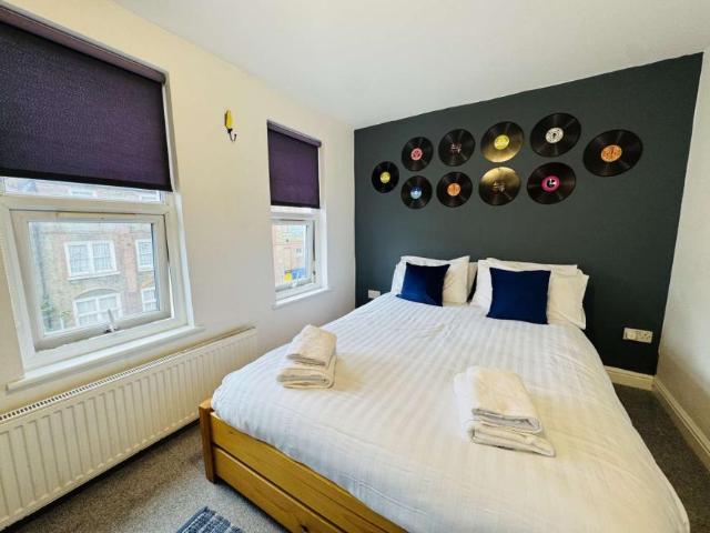 Apartment London London 101852548