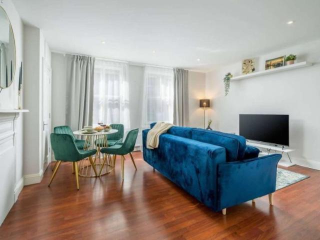 Apartment London London 101852045