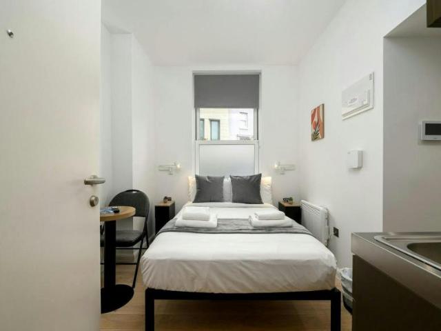 Apartment London London 103031564