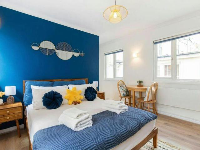 Apartment London London 103323911