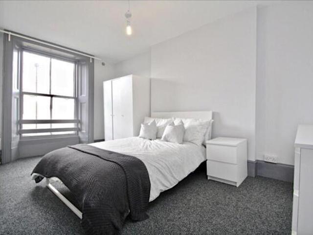 Apartment London London LS101041820