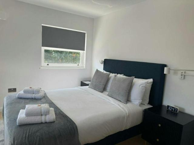Apartment London London LS101587584