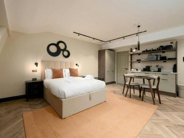 Apartment London London LS101615081