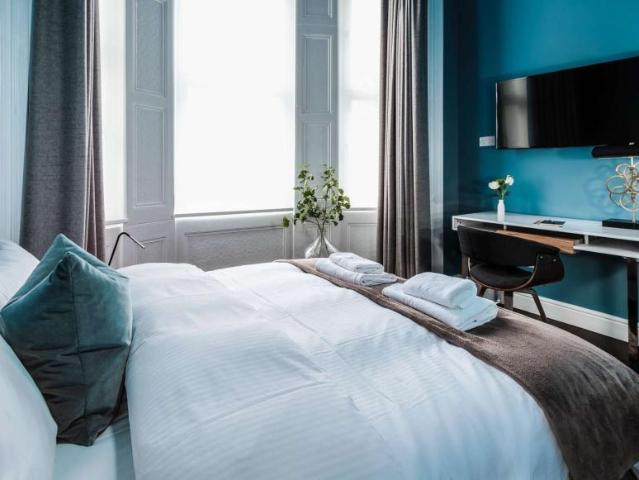 Apartment London London LS101819480