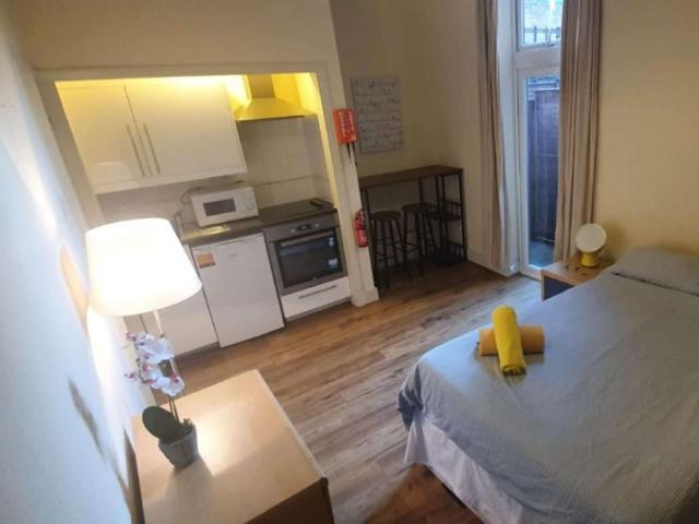 Apartment London London LS101824417