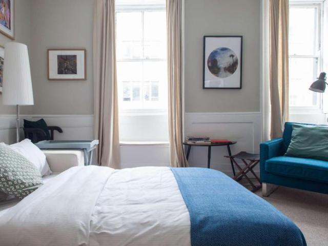 Apartment London London LS101824592