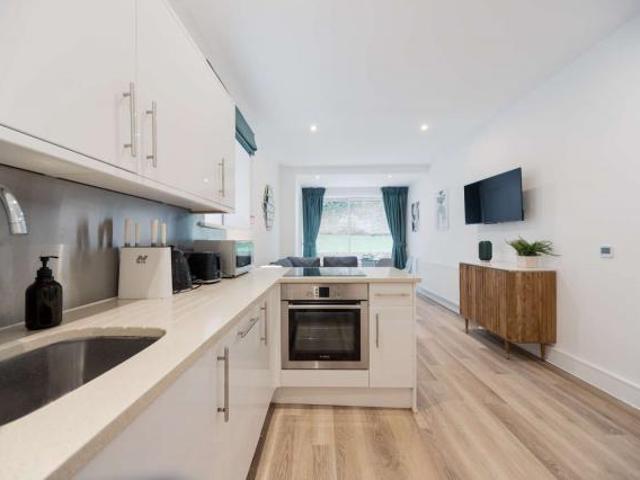 Apartment London London LS87762742