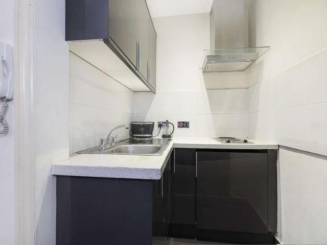 Apartment London London LS94952211
