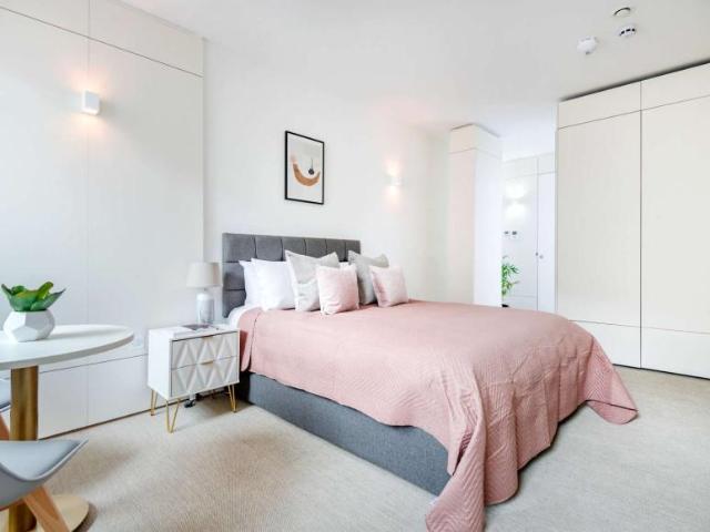 Apartment London London LS99978422