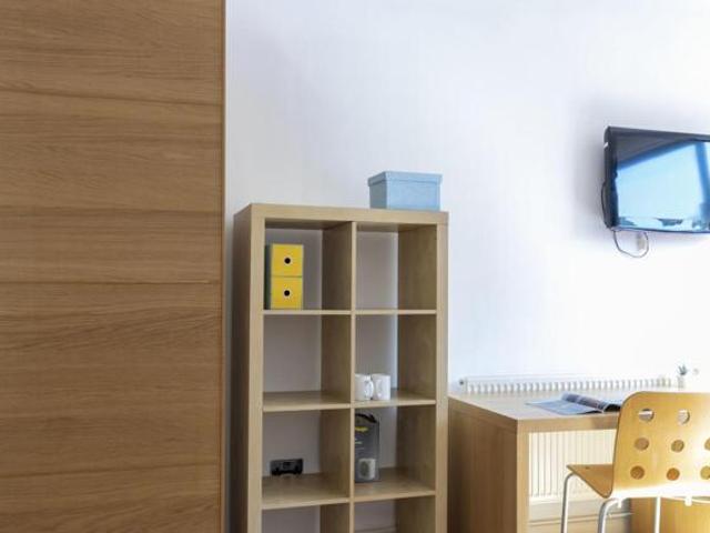 Apartment Leicester Leicestershire 103486216